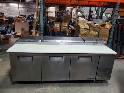 True TPP-93 115V R134A 93" Pizza Sandwich Prep Station 3 Door ...