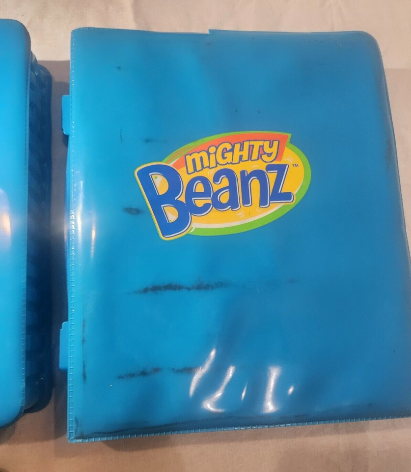 Mighty Beanz LARGE Mixed Lot of 112 Wobble Bean Toys with Two Blue ...