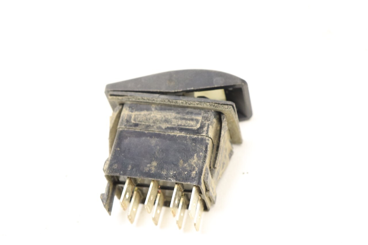 Can-Am Defender HD10 XT 1000 19 Headlight Switch 710004492 43836 | eBay