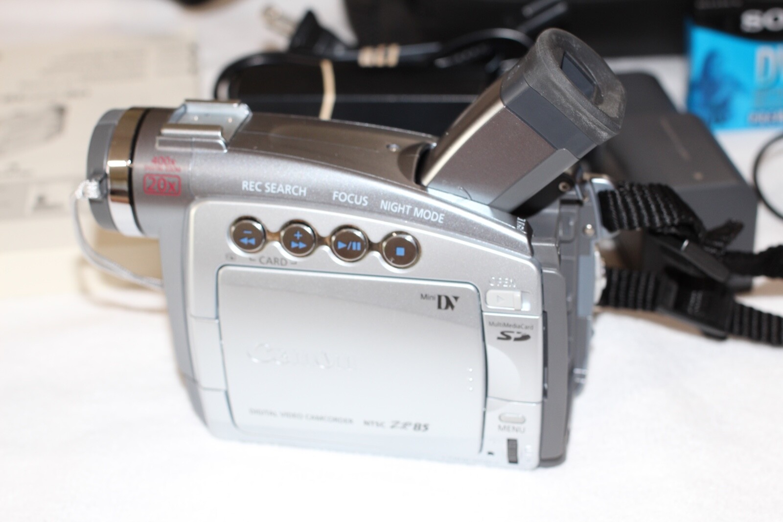 Canon NTSC ZR85 Camcorder Digital Video Camcorder. 400X Digital Zoom ...