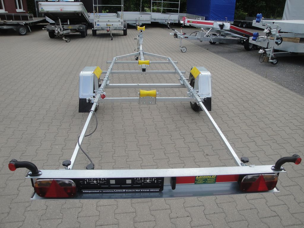 Bootstrailer 750kg Neu, für Boote bis 5m Bootsanhänger f. Sportboot ...