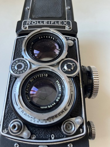 Rolleiflex with Carl Zeiss Planar 3.5/75mm No.1772310 with Strap, Case ...