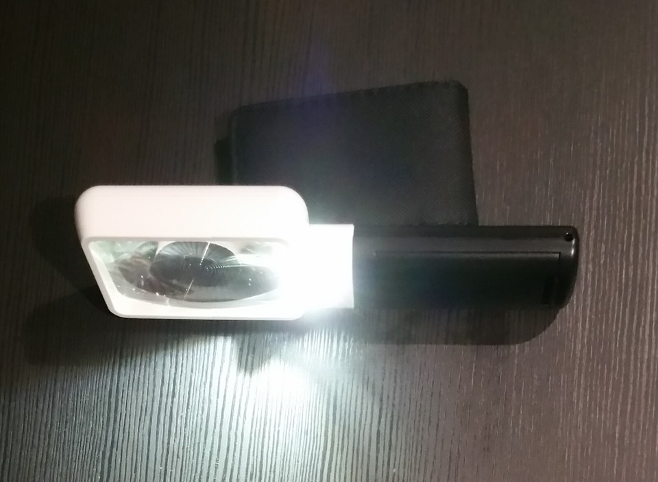 Eschenbach Mobilux LED 4X Magnifier 75x50mm Rectangular Lens Boxed | eBay