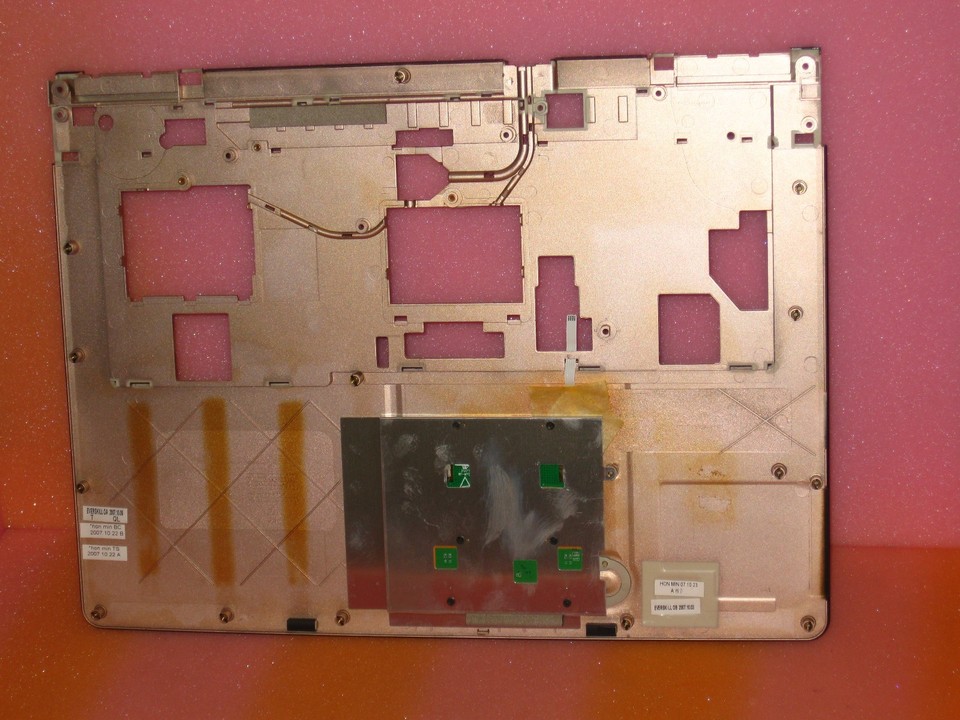 Alienware Area-51 m9750 Touchpad and Palmrest - REP-W835UPPERCASEBK ...