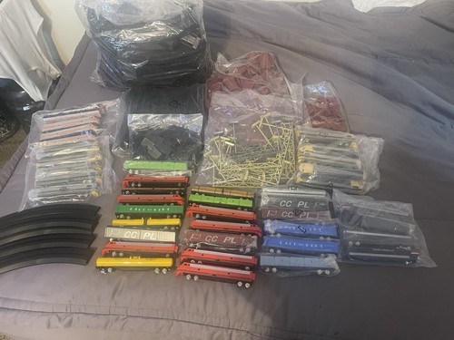 Carrera Tempo Fast Freight Battery Powered N Scale Train Set With 45 ...