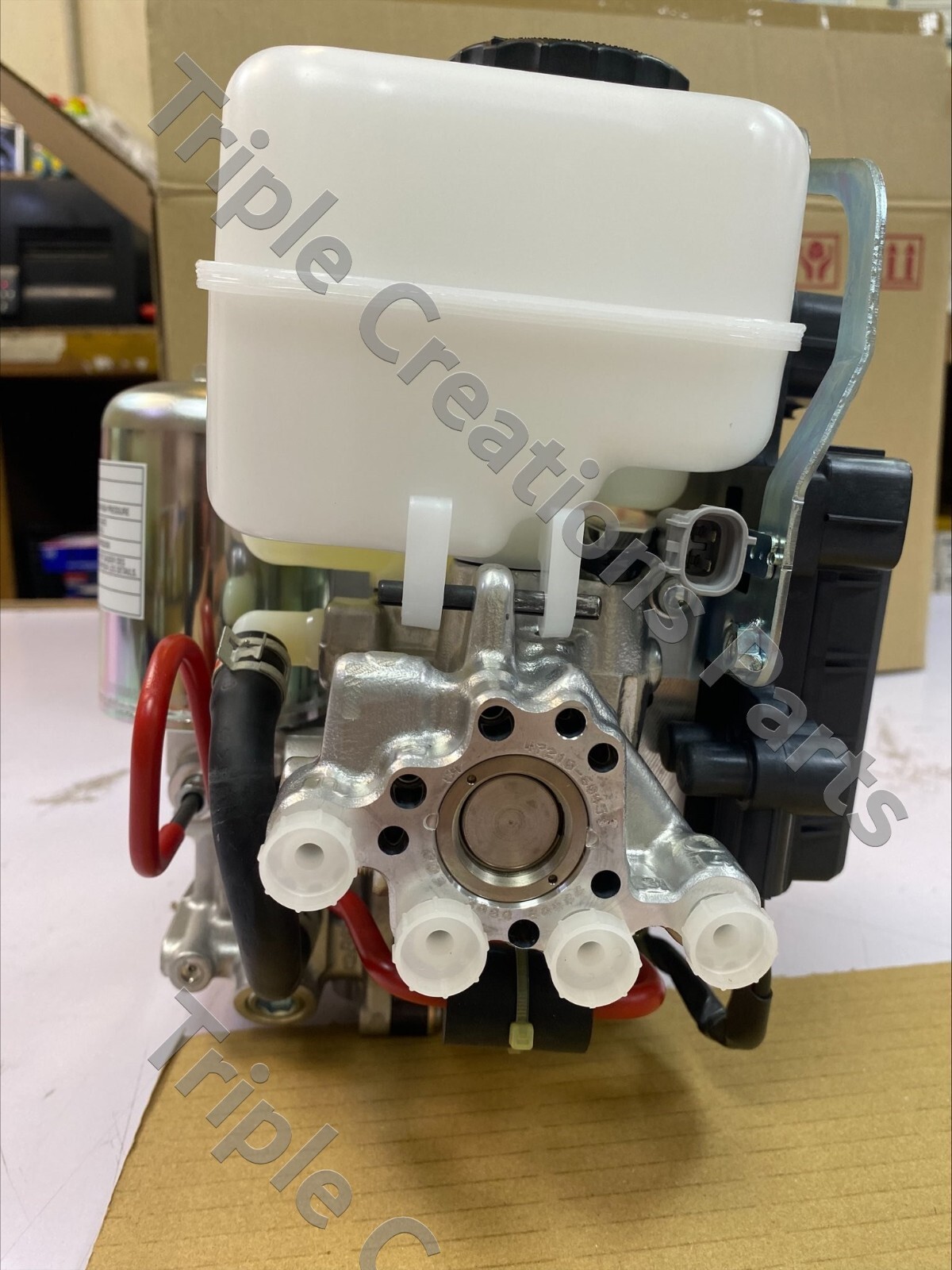 Genuine Toyota 47050-60410 Brake Booster Assy W/Master Cylinder ...