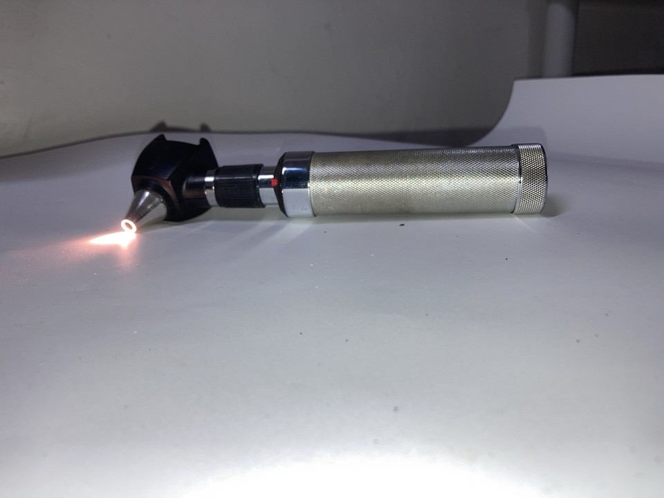 Welch Allyn 71670 3.5v Rechargeable Otoscope Ophthalmoscope Handle NEW ...