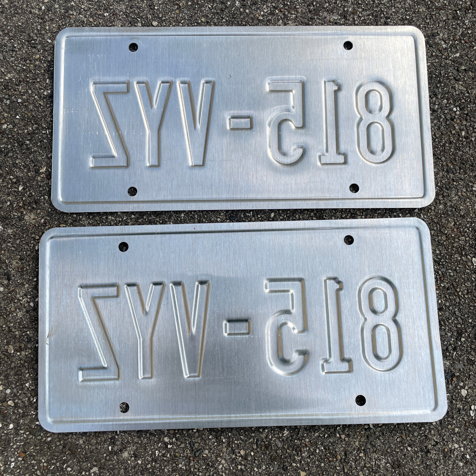 Wisconsin 2015 Expired Black & White America's Dairy License Plate Set ...