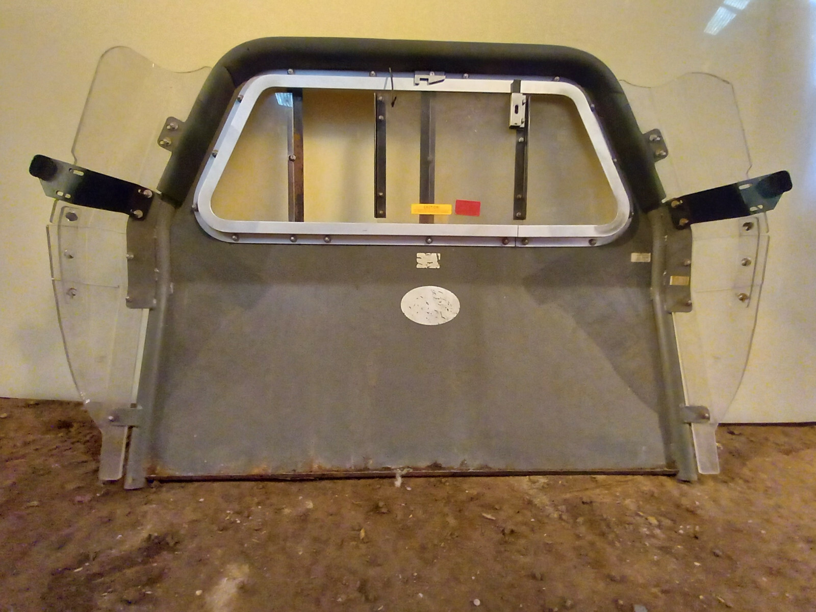 Pro-Gard 4PS04PG Vehicle Partitions w Sliding Plexiglass Ford ...
