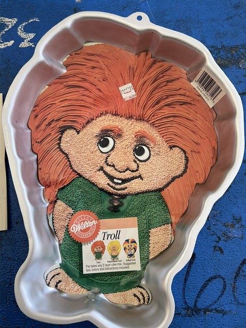 Vintage 1992 WILTON "TROLLS" CAKE PAN original insert for sale online ...
