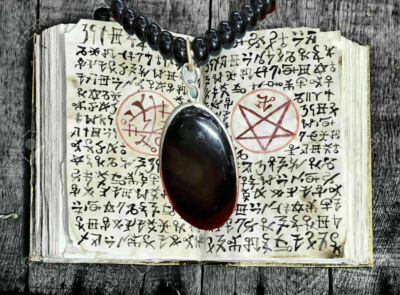 MOST POWERFUL WEALTH RICHNESS NAGMANI COBRA BLACK SNAKE STONE PENDANT ...