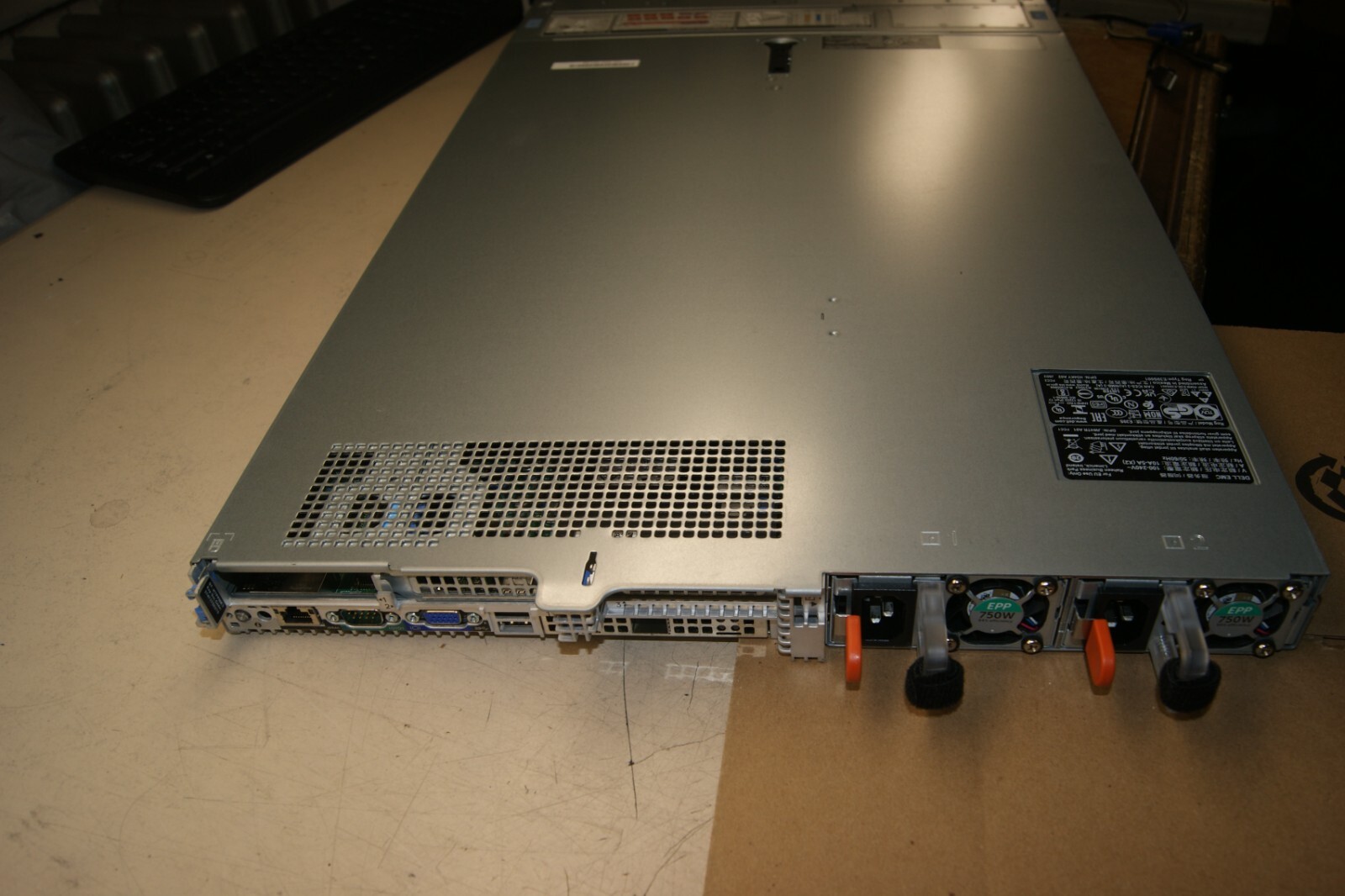Dell EMC PowerEdge R640 with PowerScale F200 2 x 4210 CPU 96GB LFF ...