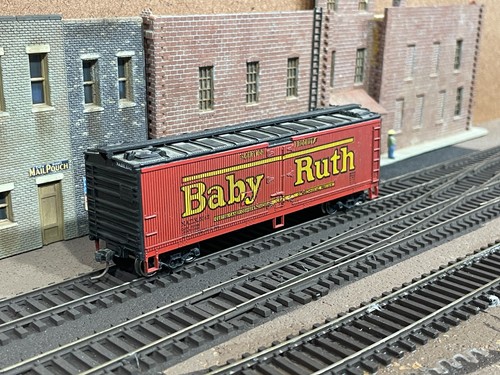HO scale Athearn 40' reefer Baby Ruth NADX 5432 | eBay
