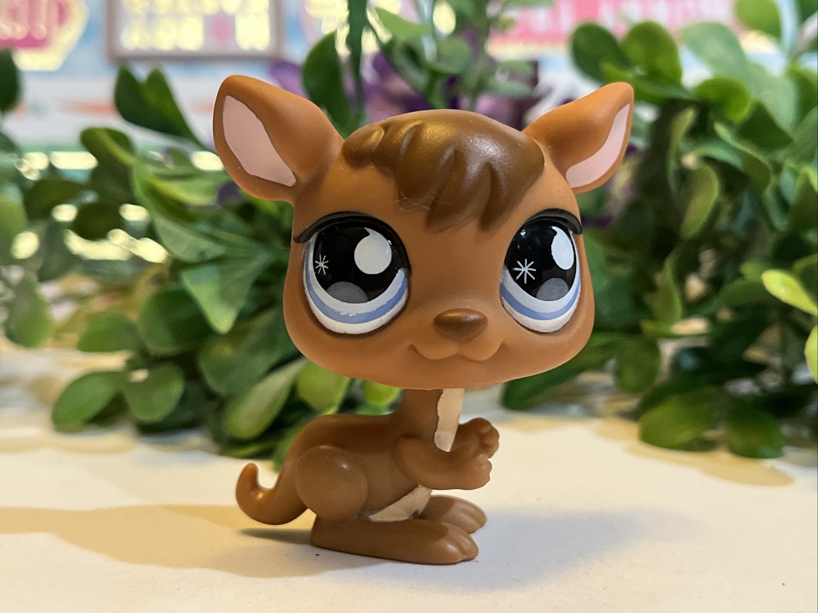 Littlest Pet Shop 682 LPS Authentic Brown Kangaroo Blue Note Eyes | eBay
