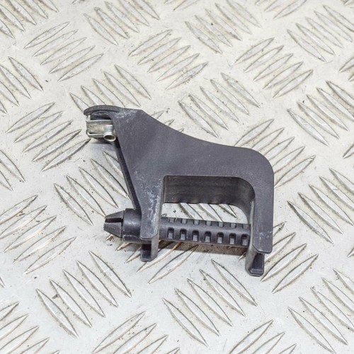 PORSCHE 911 992 3.0 Petrol 4S Intercooler Radiator Left Bracket ...