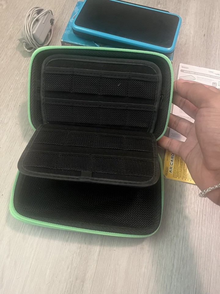 New Nintendo 2DS XL CIB Complete in Box w/ Charger Stylus AR Cards ...