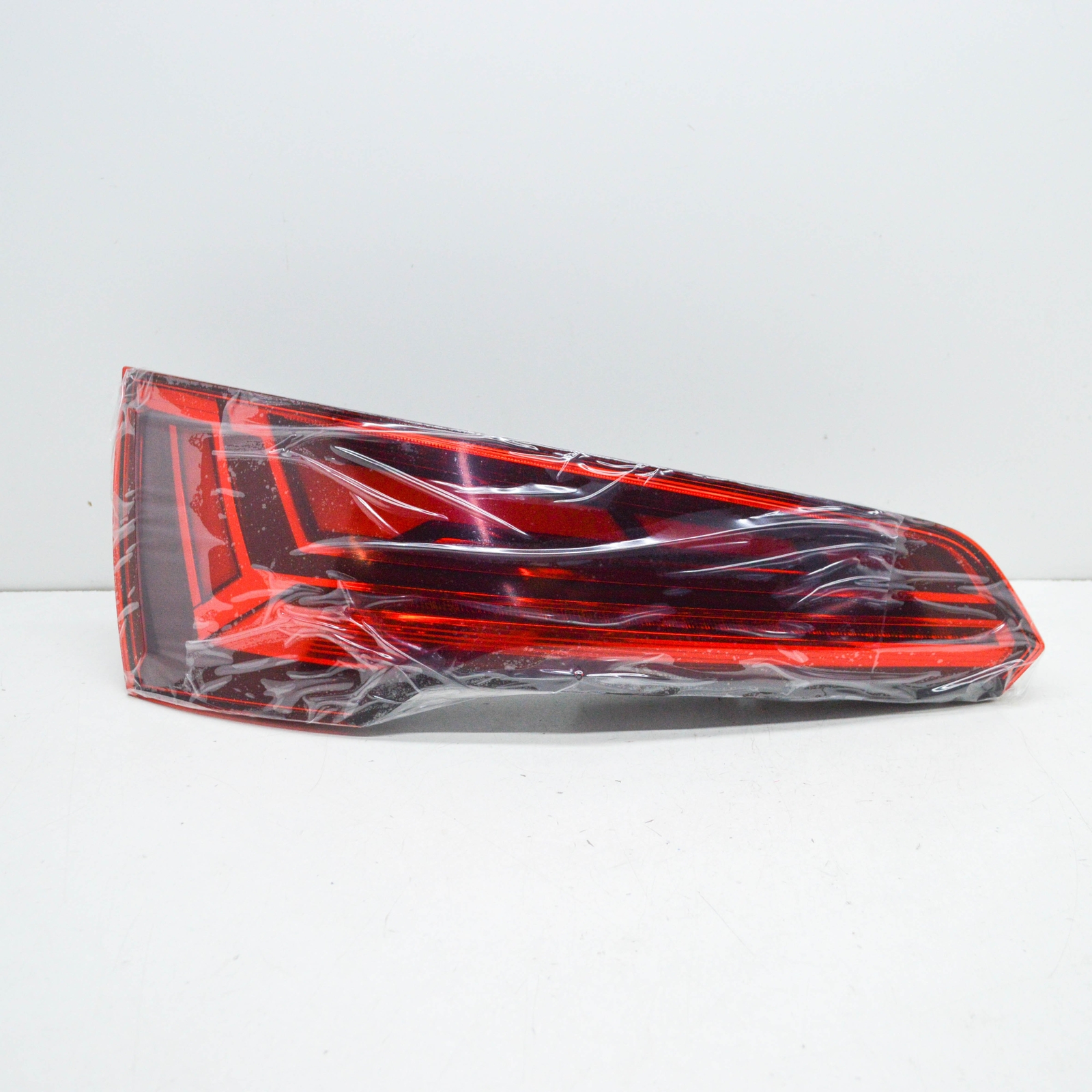 Audi Q5 SQ5 2020 Left tailgate rear tail light lamp 80A945075B MJA65027 ...