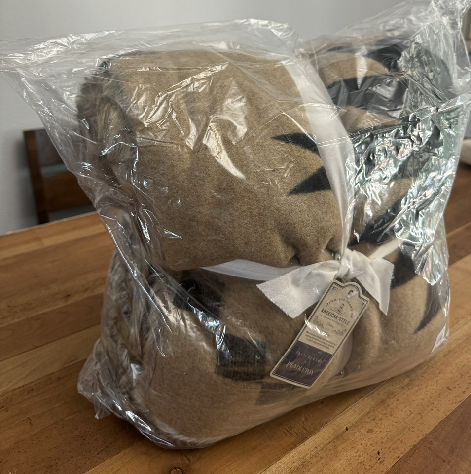 Pottery Barn Pendleton Spider Rock Faux Fur Back Throw Blanket, 60 X 80 ...