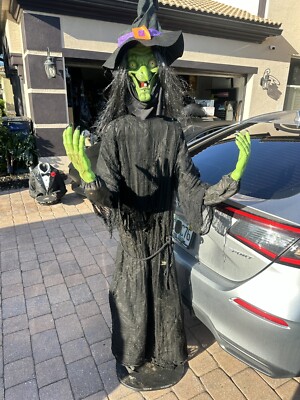 Spirit Halloween Animated Life Size Animatronic Prop Gemmy Posable ...