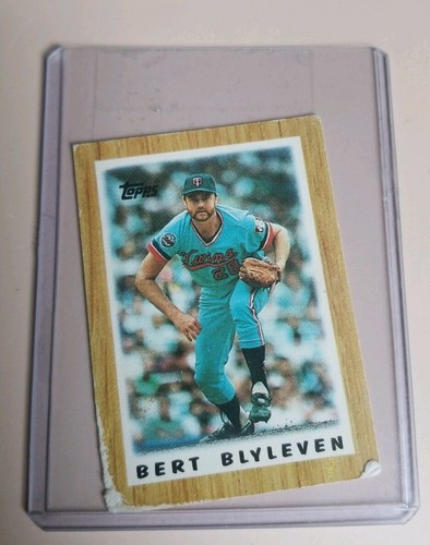 1987 Topps Mini Leaders Minnesota Twins Baseball Card #61 Bert Blyleven ...