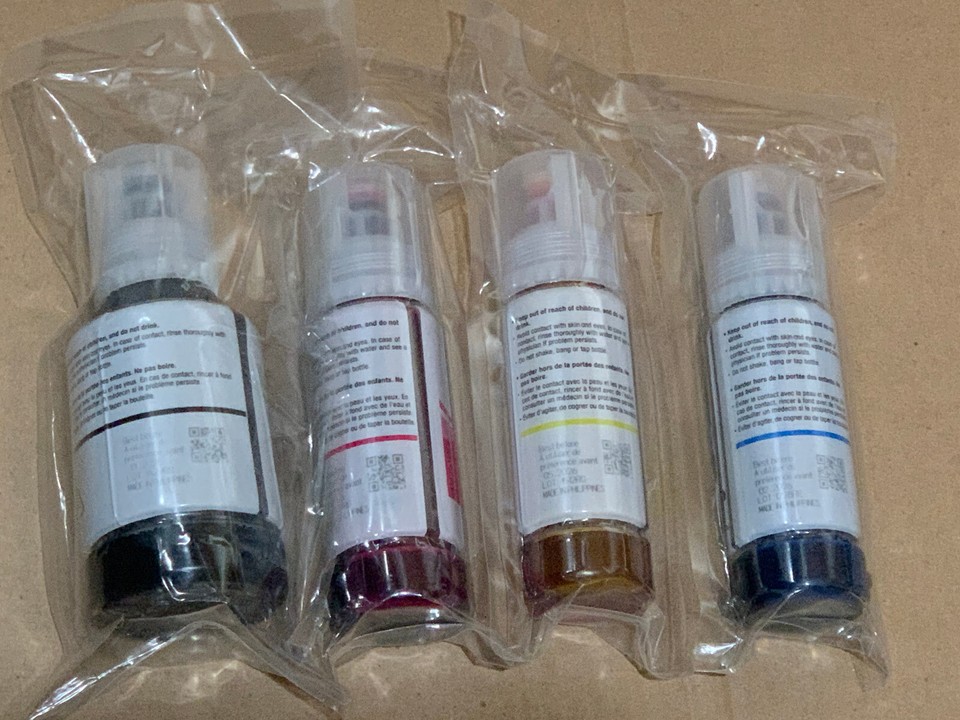 Epson 502 OEM Ink Bottle Set 4 bottles ECO-TANK printers Sealed B/C/Y/M ...