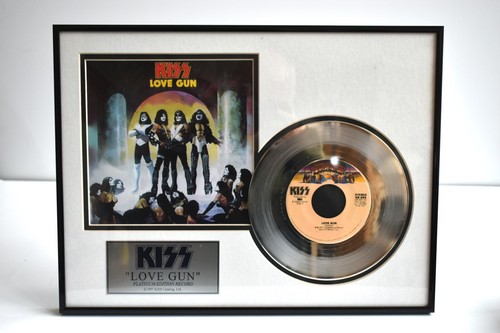 KISS PLATINUM AWARD LOVE GUN OFFICIAL KISS CATALOG 1998 WITH ...