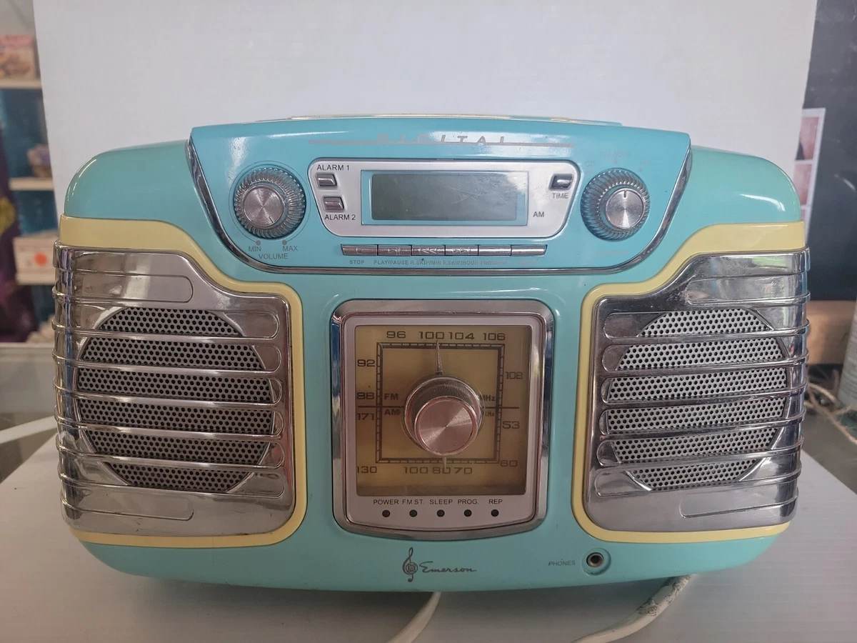 Vintage 1950s Retro Boombox Player
