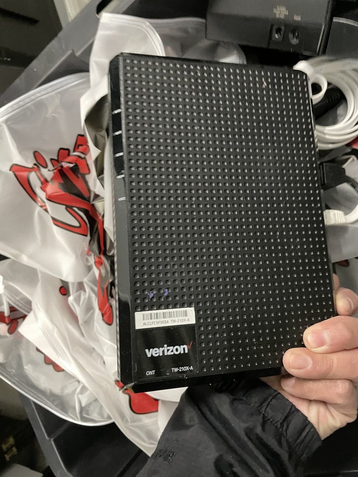 Bulk Lot of Routers, Modems and other internet devices | eBay