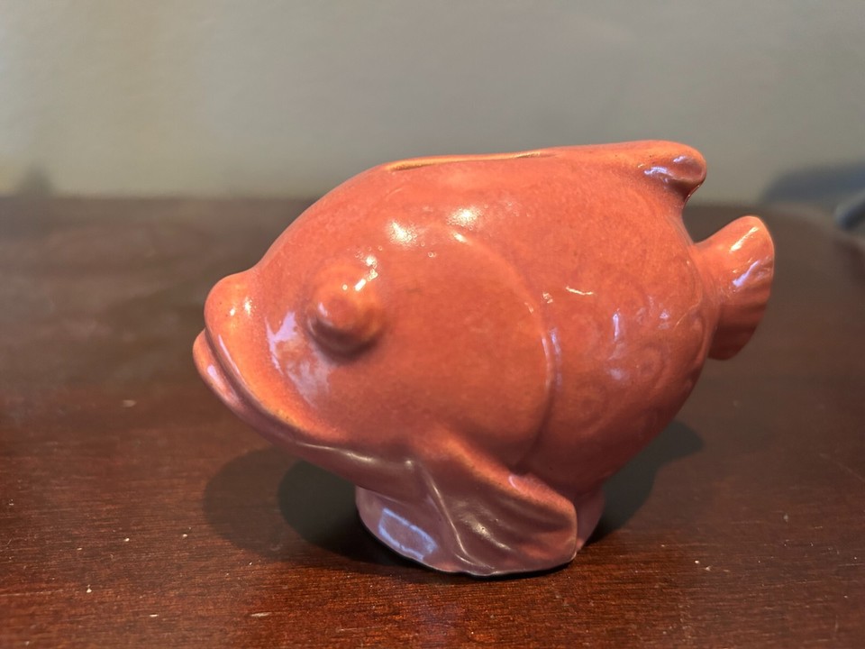 Rosemeade Dakota pottery - Fish bank | eBay