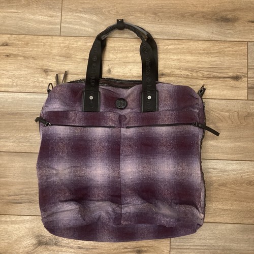 Lululemon Athletica Fast in Flight Tote Gym Bag Purse Purple Ombre ...