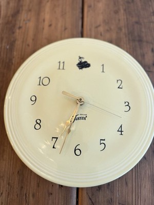 Vintage Fiestaware Post-86 wall clock in original yellow (pale) Working ...