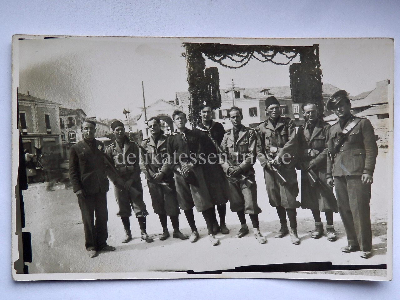 MILITARI fascismo Camicie Nere a Tolmino (?) foto vecchia cartolina | eBay