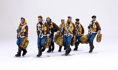 PreSale RAF Bomber Pilots & Crews (07 figures) WW2 1:32 Pro Built Model ...