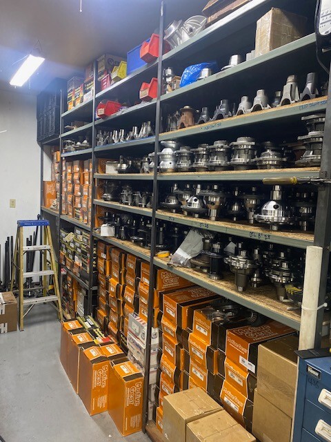 NEW NODULAR FORD REAR 8 INCH third member NEW TRAC-LOC POSI | eBay