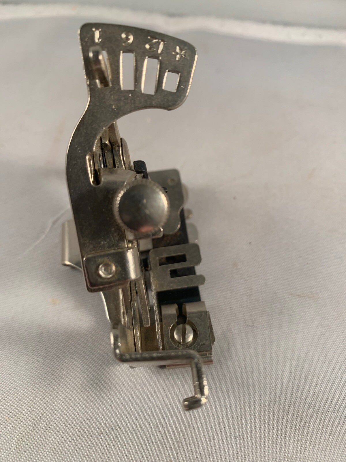 Singer Sewing Machine Ruffler Foot Genuine Made In USA Attachment | eBay