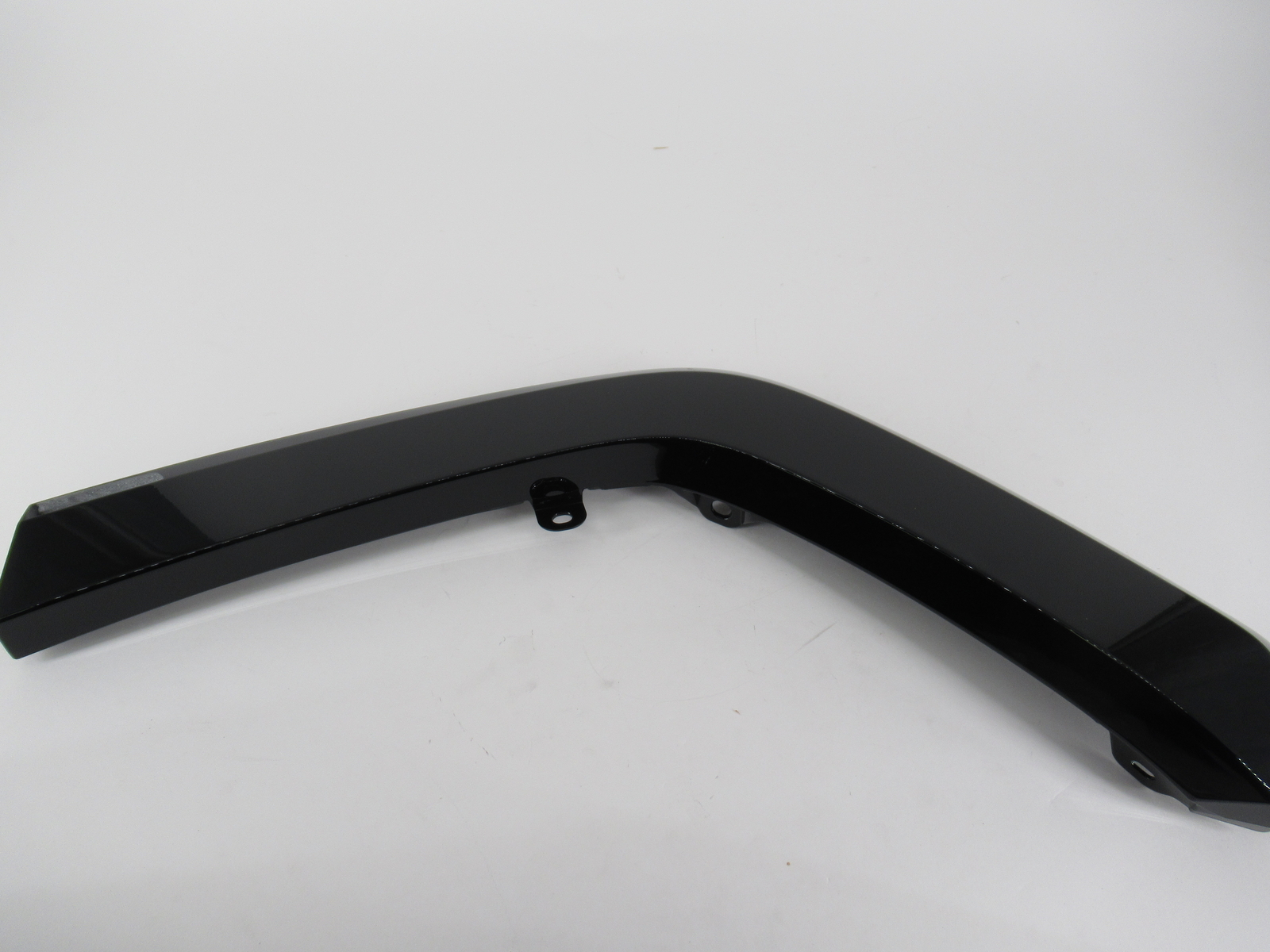 Genuine OEM Toyota 75606-0R180-C0 LH Rear Wheel Opening Molding 2019 ...