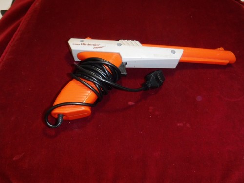 Nintendo Zapper 1985 Duck Hunt Orange Gun Controller Nes UNTESTED | eBay
