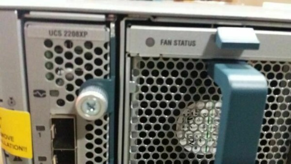 Cisco UCSB-5108-AC2 Blade Server Chassis online kaufen | eBay