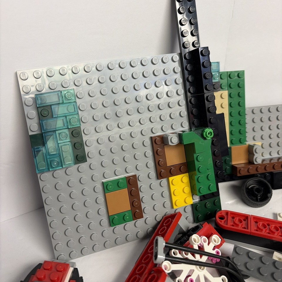 Lot Of Legos 1.25 lb Assorted Building Blocks Minifigures Bulk Parts ...