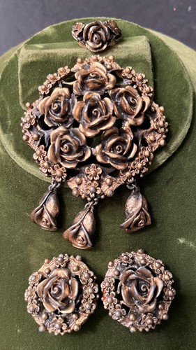 Vintage TORTOLANI Gold Rose Demi Parure Set ~ Brooch Earrings Ring | eBay