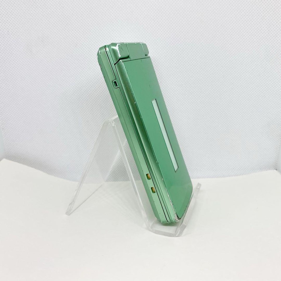 Sharp AQUOS Keitai 3 NP805SH Green - Japanese Flip Phone - Tested ...