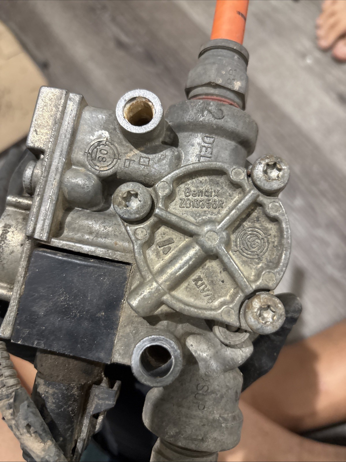 BENDIX ABS BRAKE VALVE P/N Z013356R for sale online | eBay