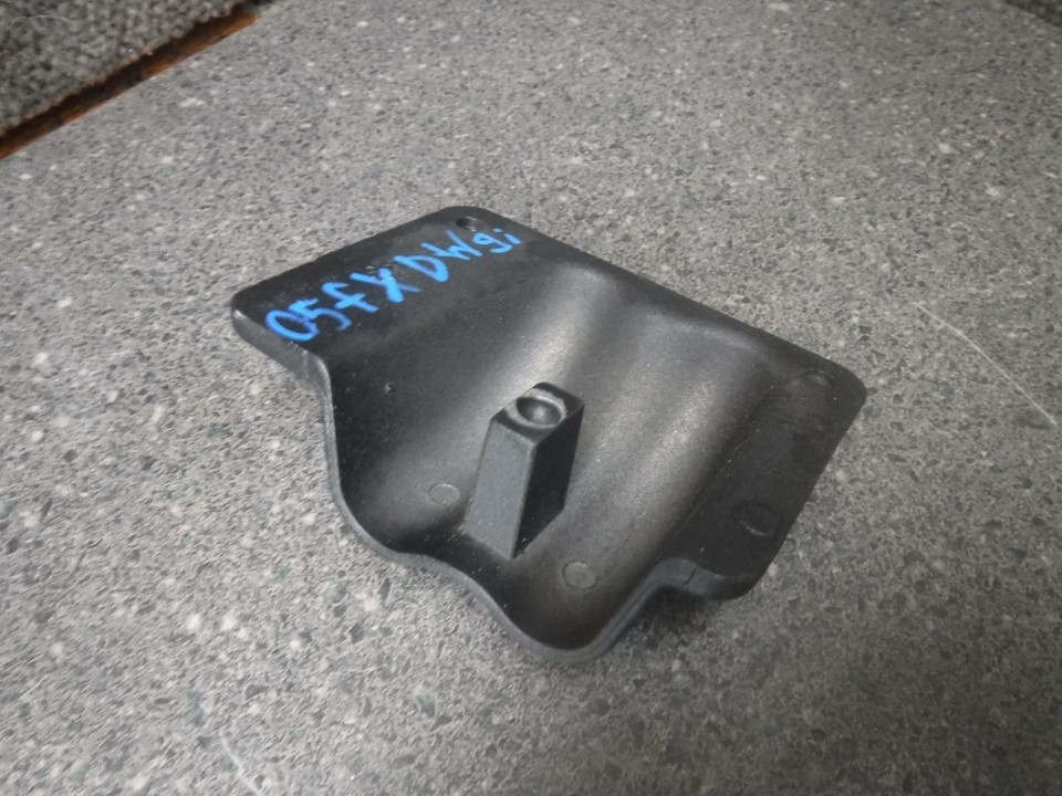 05 Harley Dyna Wide Glide FXD FXDWG Oil Line Cover 74J | eBay