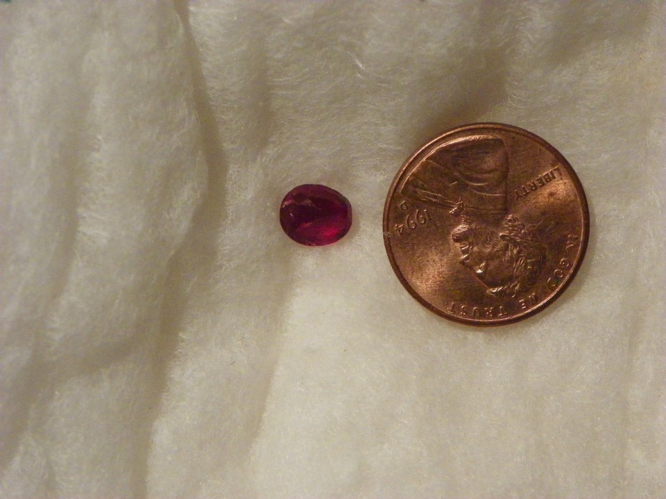 Red Spinel 1.13 Carats 5.87x6.86x3.61 MM. Oval Faceted Natural ...