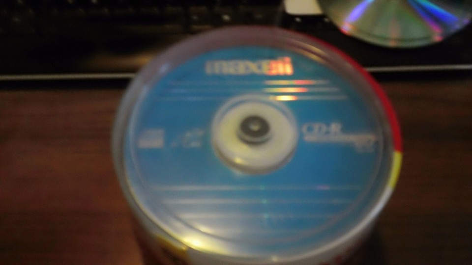 Maxell Blank Color CD-R for Audio Music 80min 50 Disk color mix 32X 80 ...