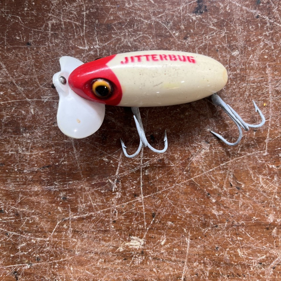 FRED ARBOGAST WW11 JITTERBUG FISH LURE WHITE & RED PLASTIC LIP WITH BOX ...