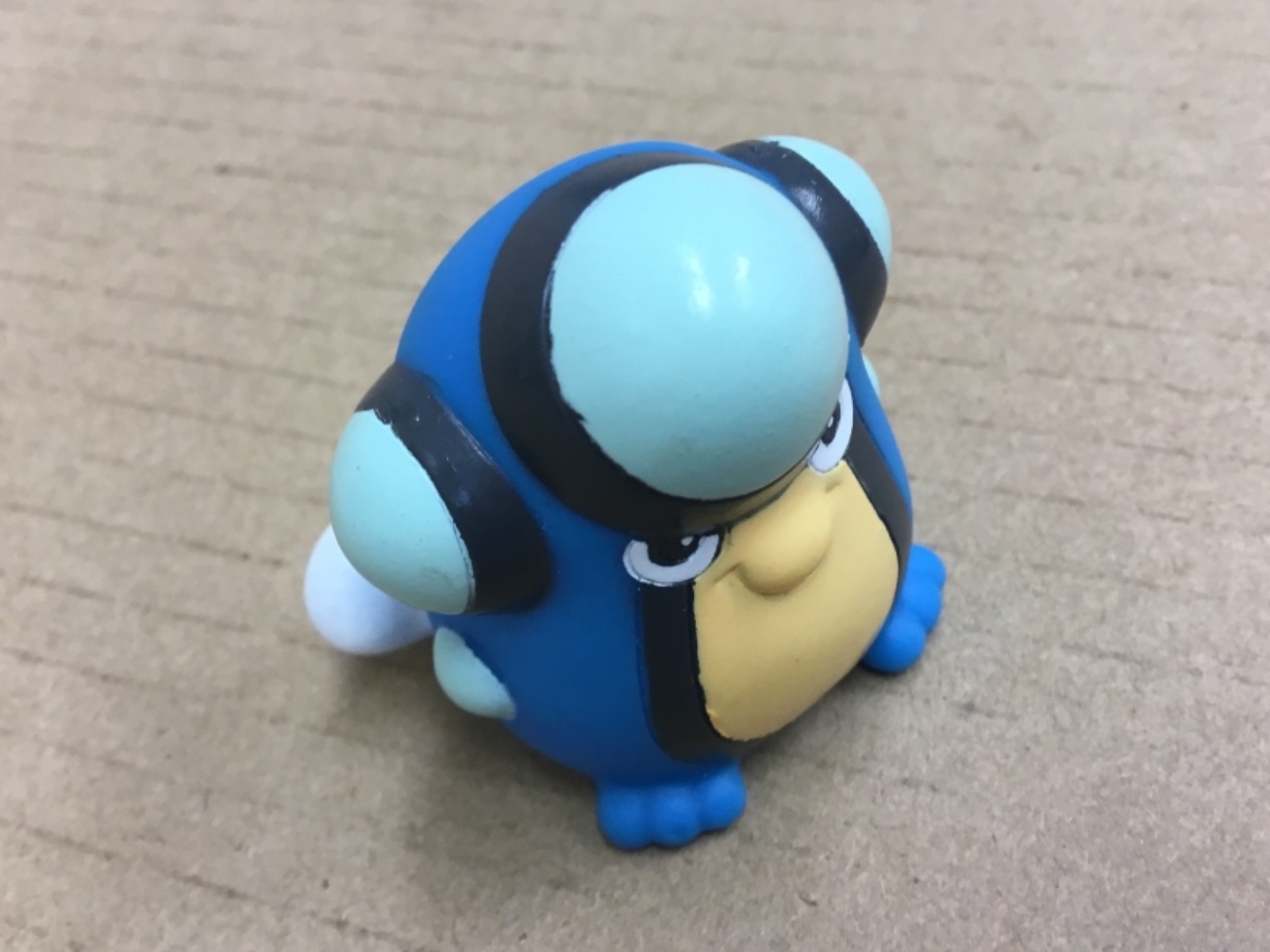 2011 Pokemon Finger Puppet Palpitoad #536 Figure Catch Them All ...