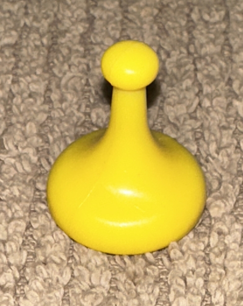 2013 Hasbro Sorry Game Replacement Pieces - Yellow Token | eBay