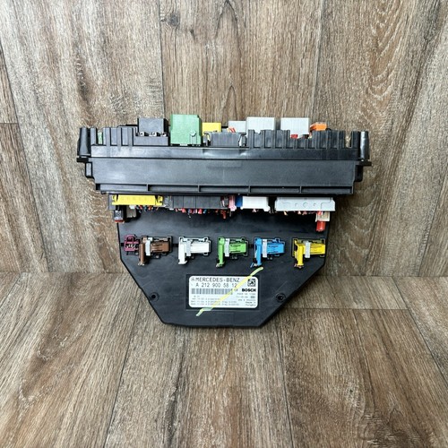 2008-2012 MERCEDES C300 W204 FRONT SAM FUSE BOX CONTROL MODULE OEM ...