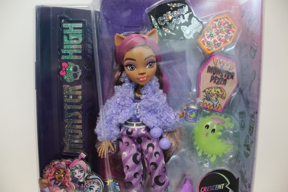 Monster High Creepover Party Clawdeen Wolf D Doll with Crescent #HKY67 ...